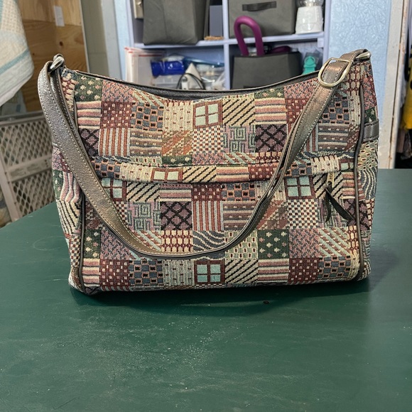 SAS | Bags | Vintage Sas Tapestry Quilt Style Purse Made Is Usa | Poshmark